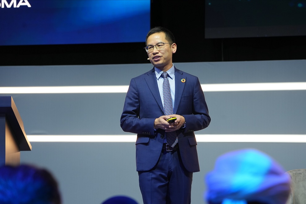 Huawei’s Allen Tang charts bold 5G-A and AI telecom vision for GCC ...