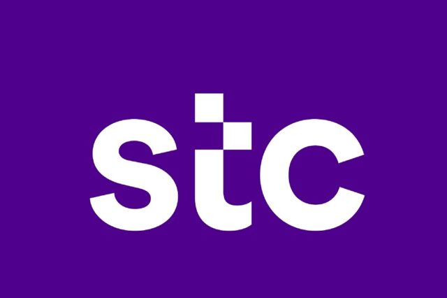 stc Group and ROSHN Group sign agreement to establish advanced fiber ...